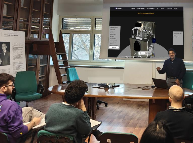 Immersive technologies for teaching aerospace engineering | Politecnico ...